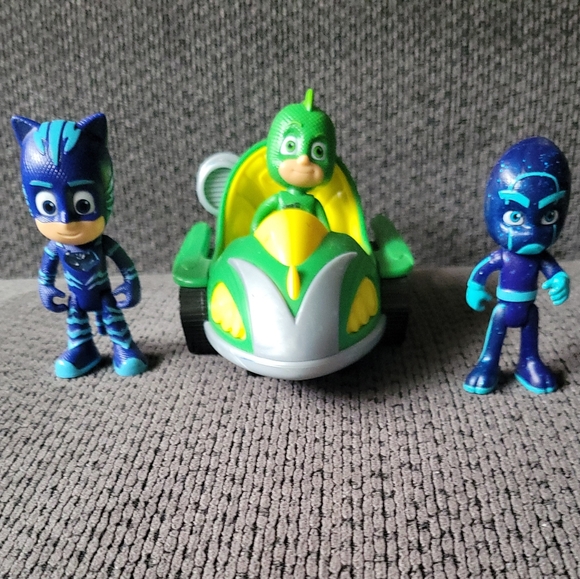 Hasbro | Toys | Pj Masks Gekko Turbo Blaster Vehicle With Gekko Cat Boy ...